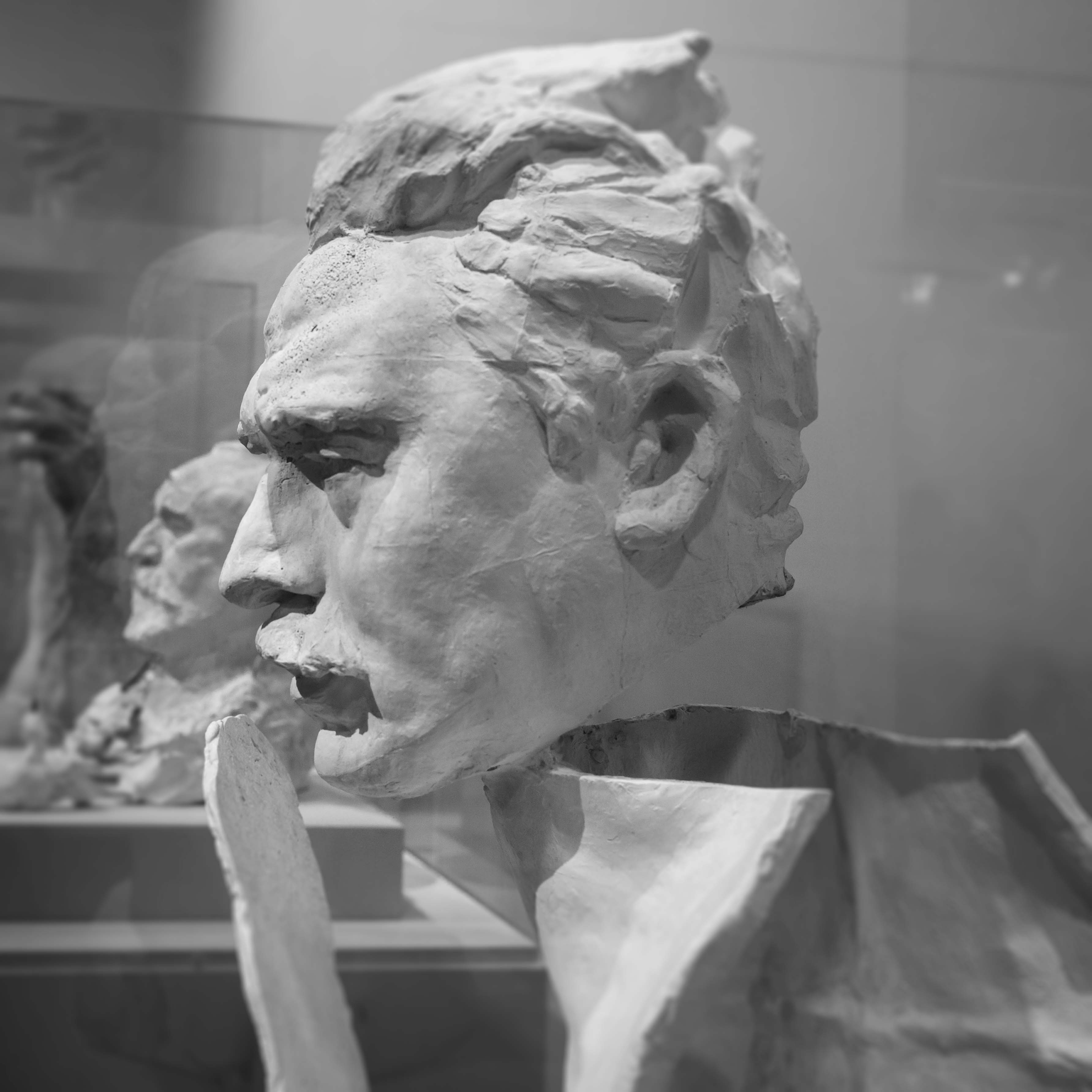 RODIN. L’EXPOSITION DU CENTENAIRE | Clichés